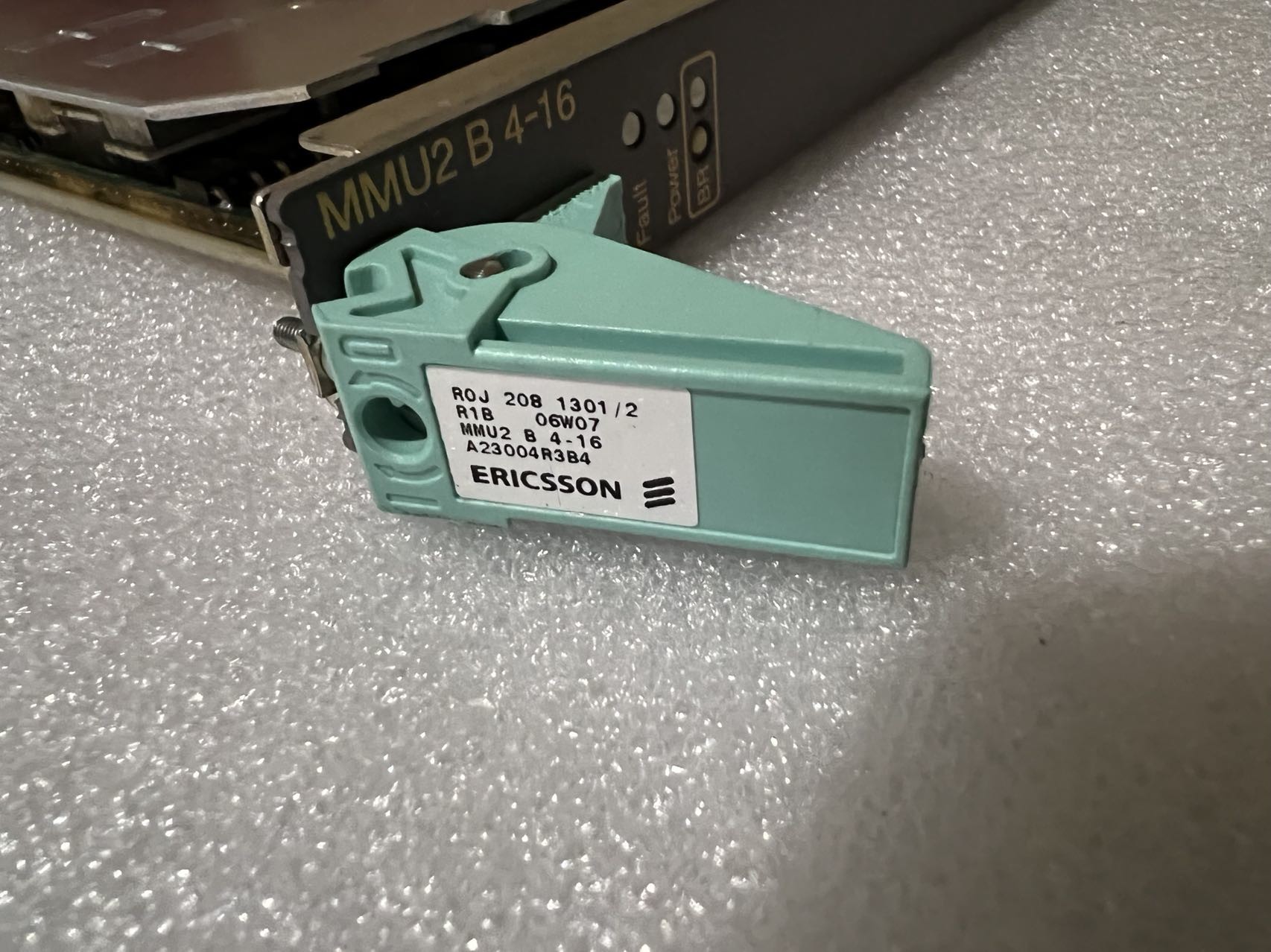 ERICSSON ROJ2081301/2 R1B MMU2 B AXE-810 ROJ 208 1301/2