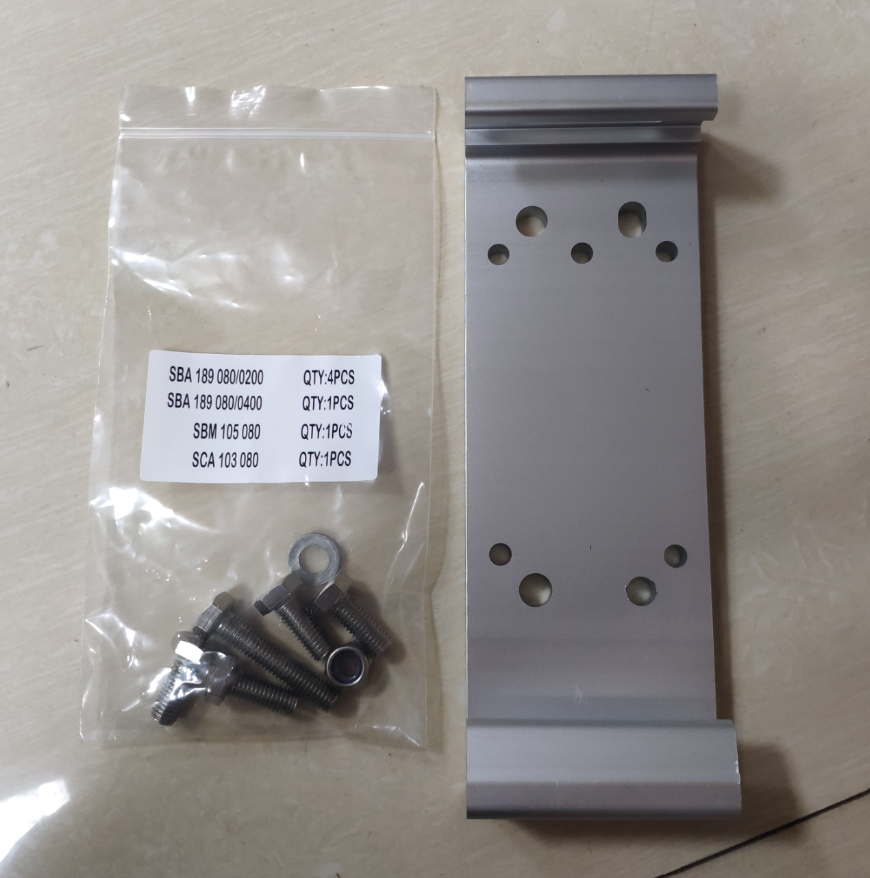 ERICSSON INSTALL MOUNTING BRACKET SEF901304/1